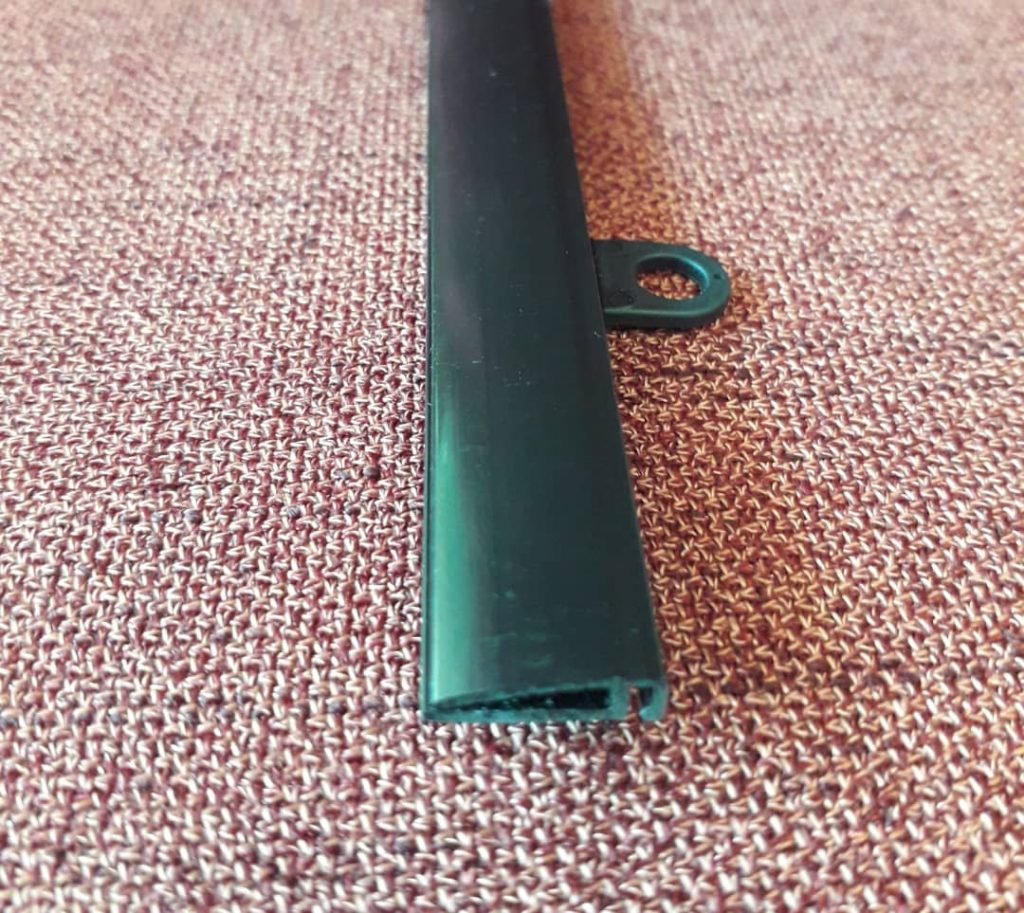 Calendar Hanging Clip / Poster Clip - Heveaplast (M) Sdn Bhd ...